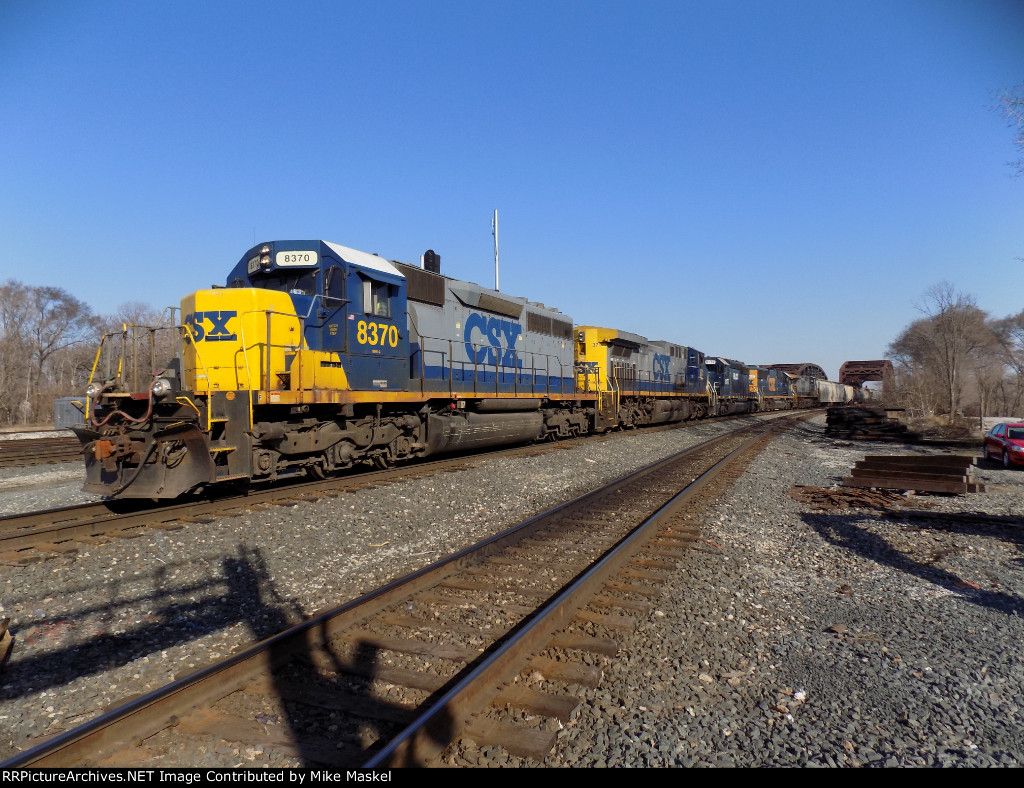 CSX 8370